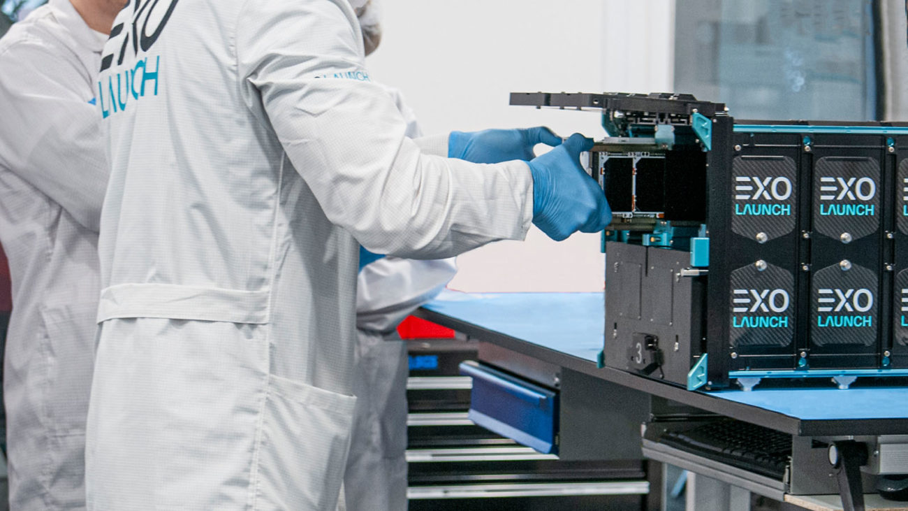 Satellite manufacturing - Spire : Global Data and Analytics